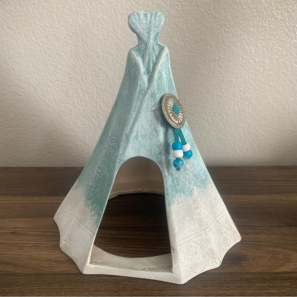 Art | Native American White Blue Ceramic Teepee | Poshmark